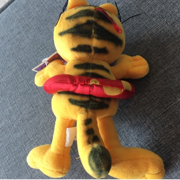 Garfield | Other | Vintage Pool Party Garfield Plush W Tag Euc 98s Tag ...